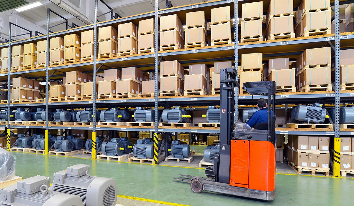 What To Look For In A Public Warehouse – Shelving Inc.